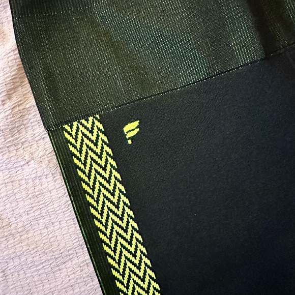 Fabletics | Pants & Jumpsuits | Fabletics Black And Neon Green Legging ...